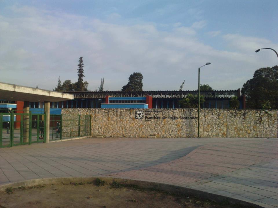 Estudiantes de Kennedy en encuentro de robótica mundial